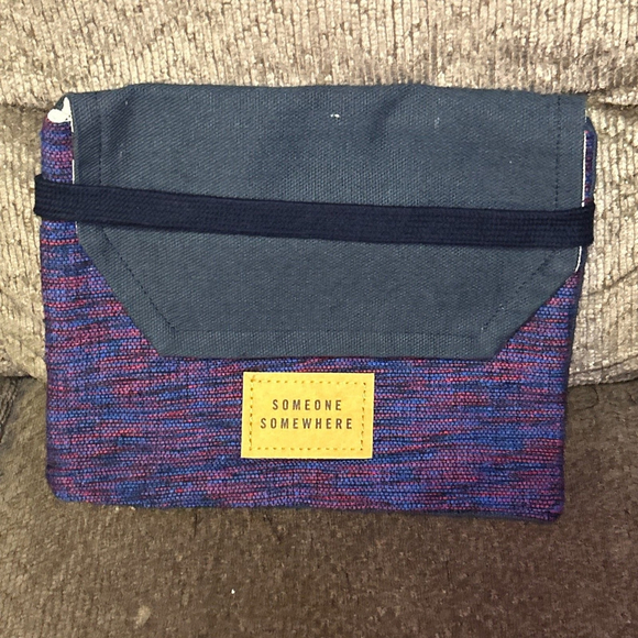 Delta | Bags | Someone Somewhere Delta Airlines Amenity Kit Pouch Bag ...